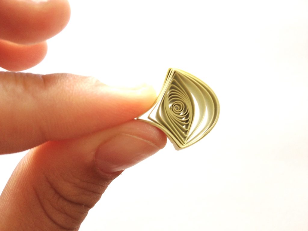 Paper Quilling Tutorials – Learn How To Create Some Paper Magic – Bored Art