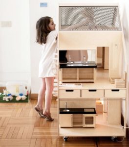 40 Realistic Dollhouse Installations For a Virtual Experience