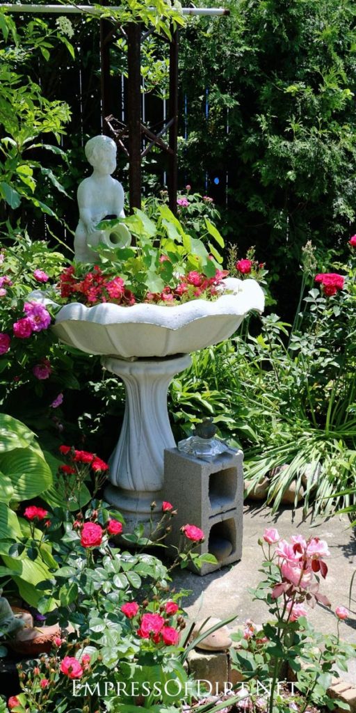 40 Uncommon Bird Bath Examples