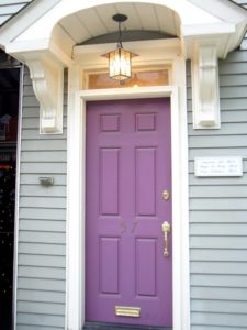 40 Happily Installed Colorful Door Designs (Yes, The Trend is Back ...