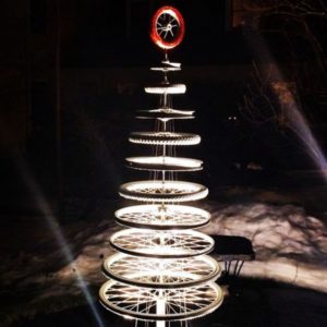 40 Creative Old Cycle Rim Craft Ideas – Bored Art