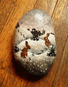40 Meaningful Pet Rock Art Examples – Bored Art