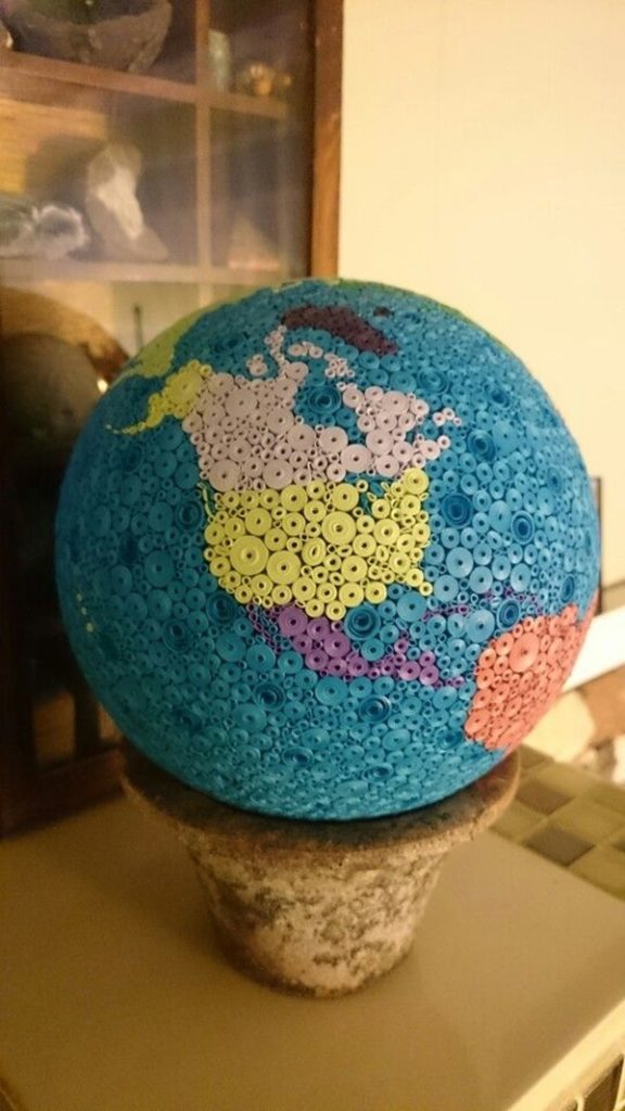 40 Useful Globe Art Projects to Restore Old Globes – Bored Art