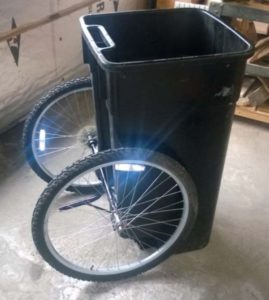 20 Cool And Useful Trash Can Hacks – Bored Art