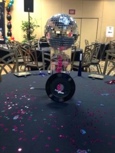 38 Examples of Disco Theme Party Decorations – Bored Art