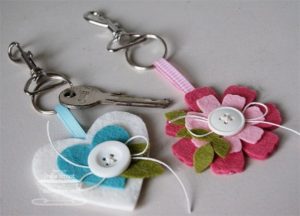 40 DIY Key Ring Ideas to Try This Year – Bored Art